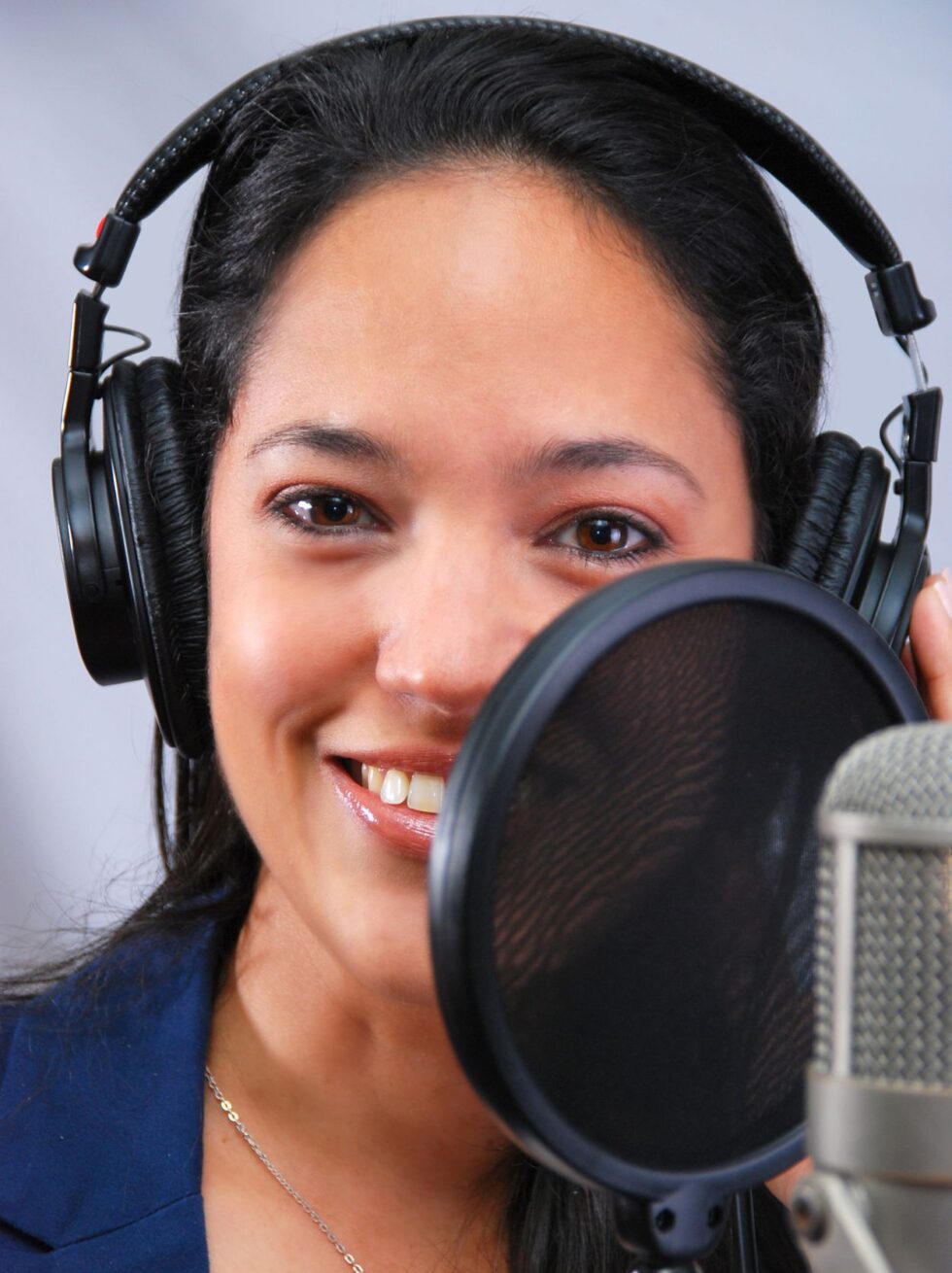 Spanish Voice Over - Spanish Accent - Metro Audio and Video